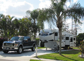 Bickford's Tin Can Tour: Crystal Lake RV Park, Naples, FL