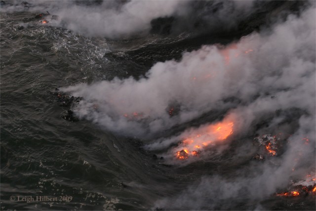 HAWAIIAN LAVA DAILY: Hot Lava Rocks Float