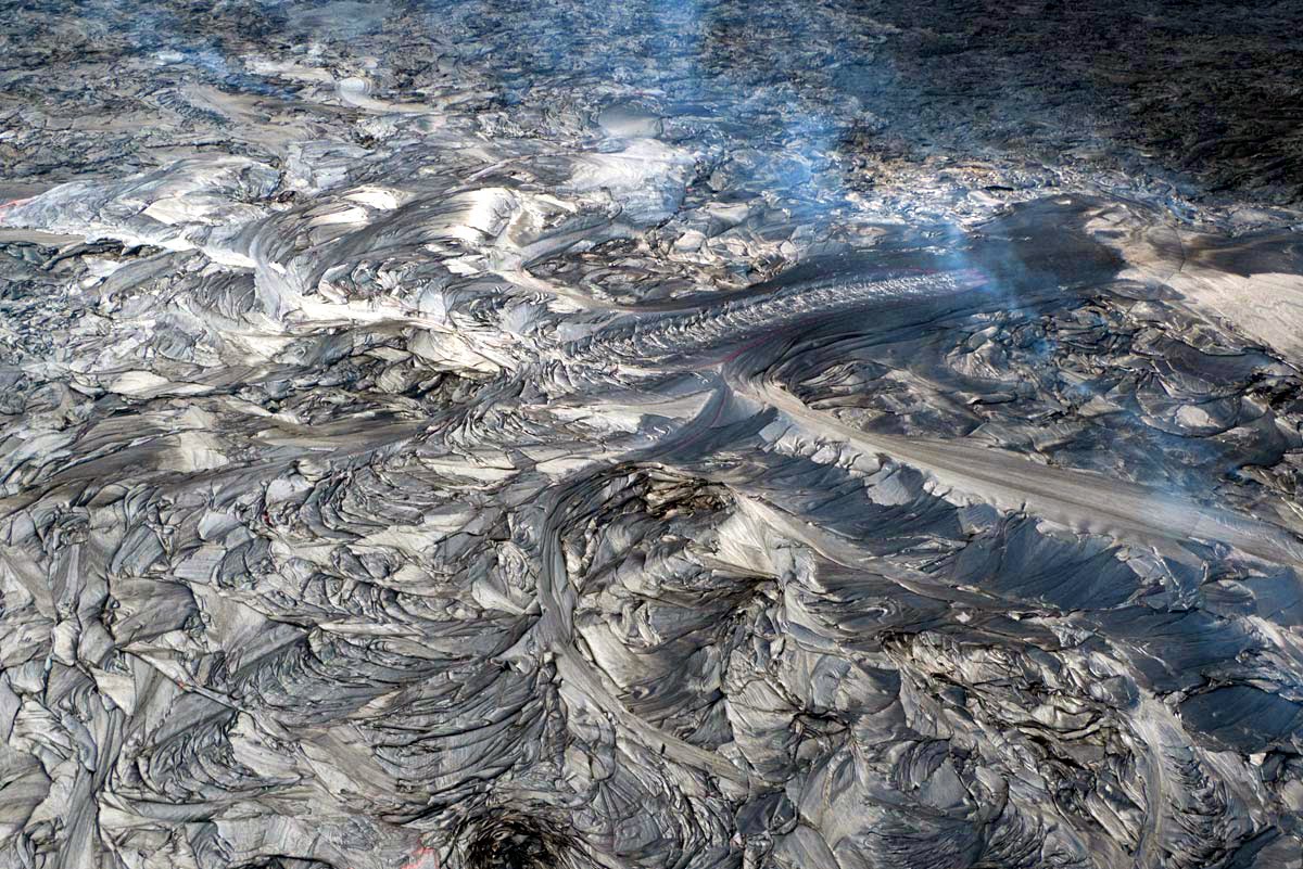 HAWAIIAN LAVA DAILY: ~ New rootless shields forming above Pulama Pali