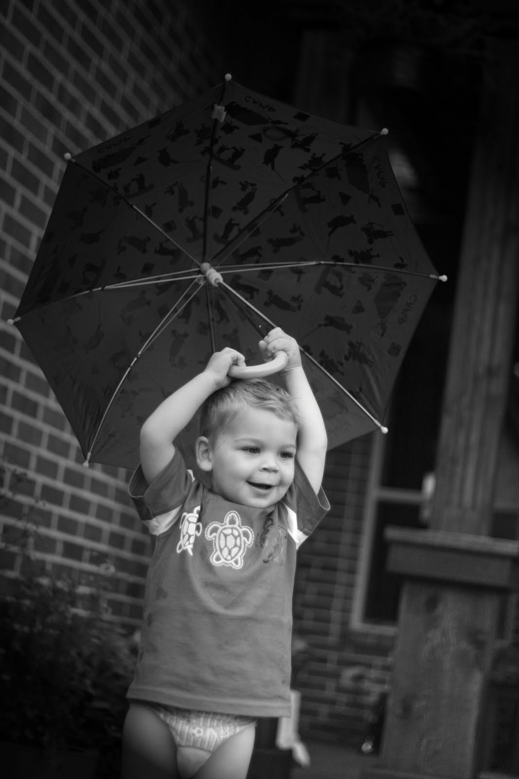 The Quinlan Boys: 'Brella Boy & the Barefoot Baby