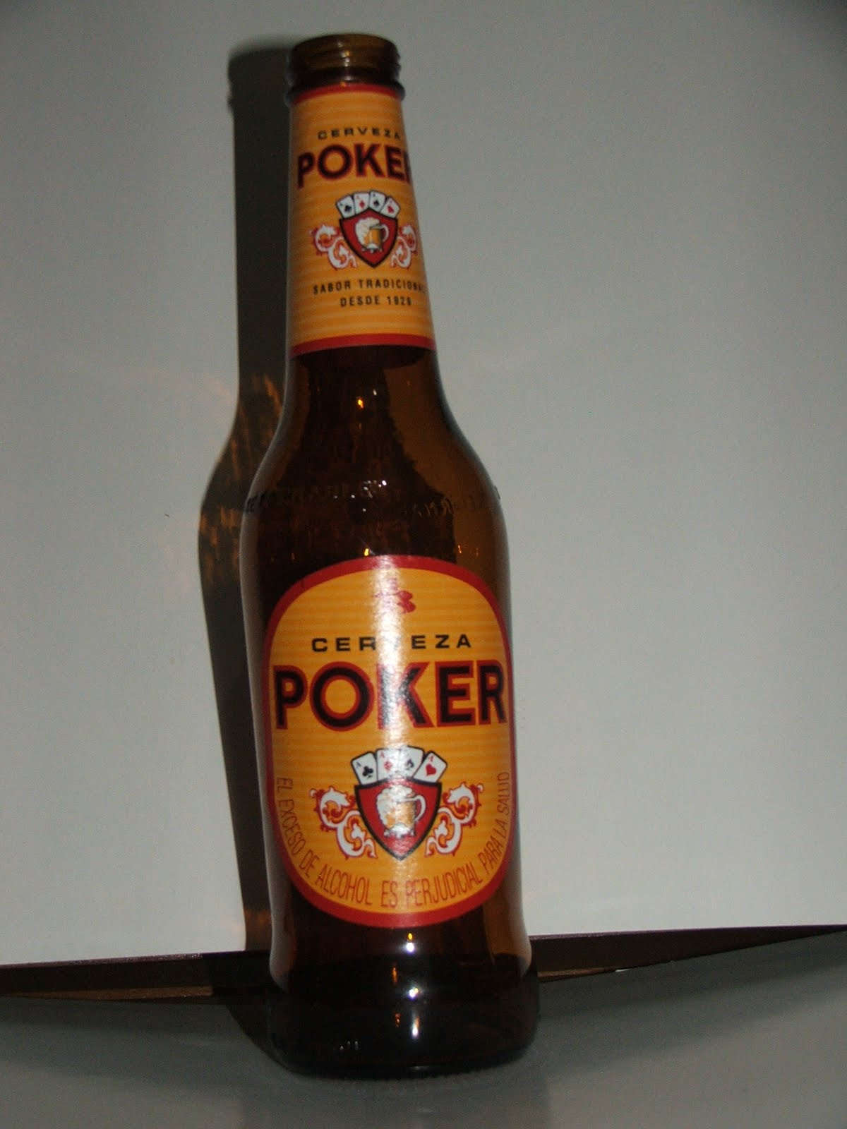 La Vuelta al Mundo en 80 Cervezas: Póker