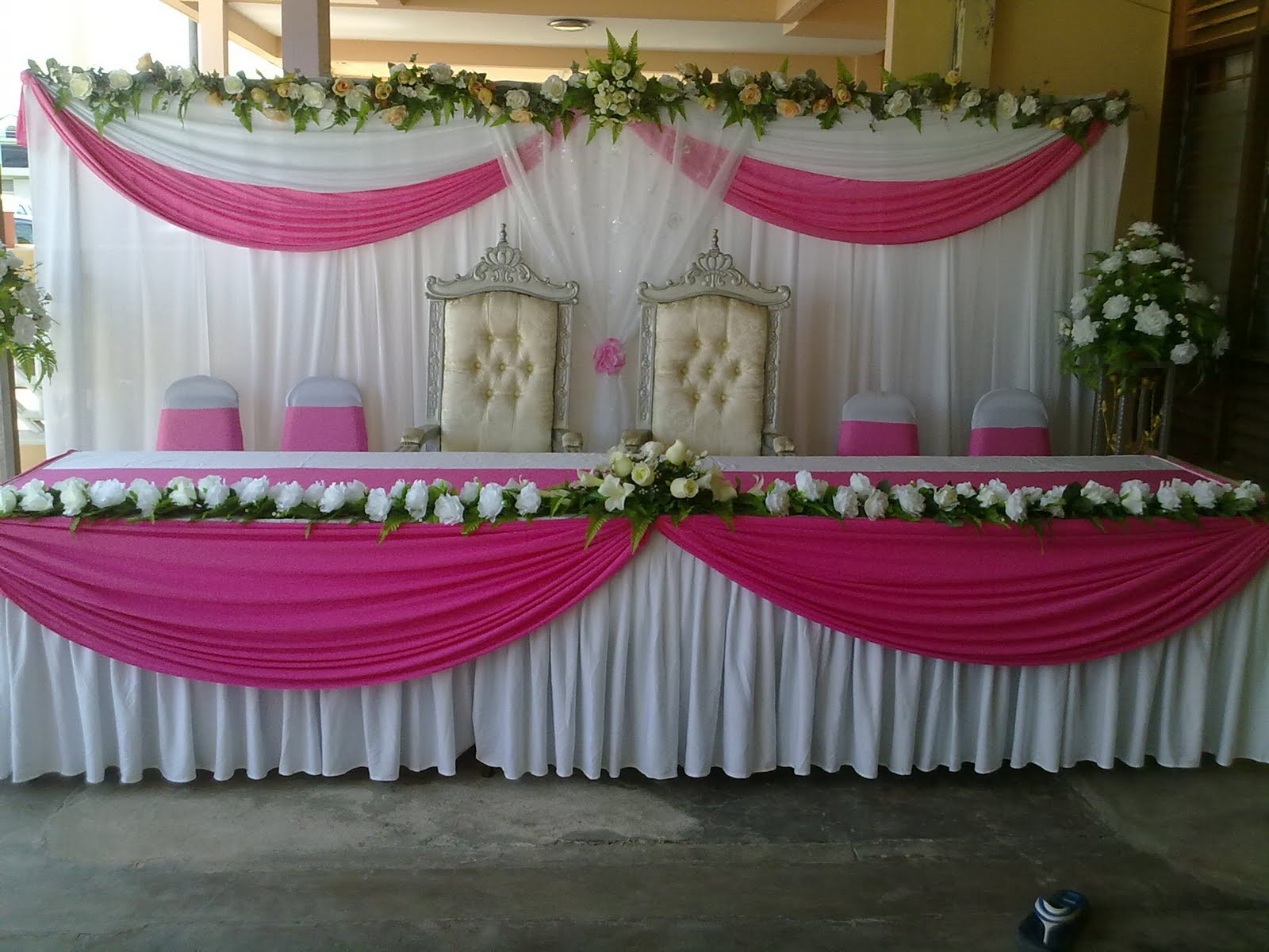 CANOPY: MEJA PENGANTIN