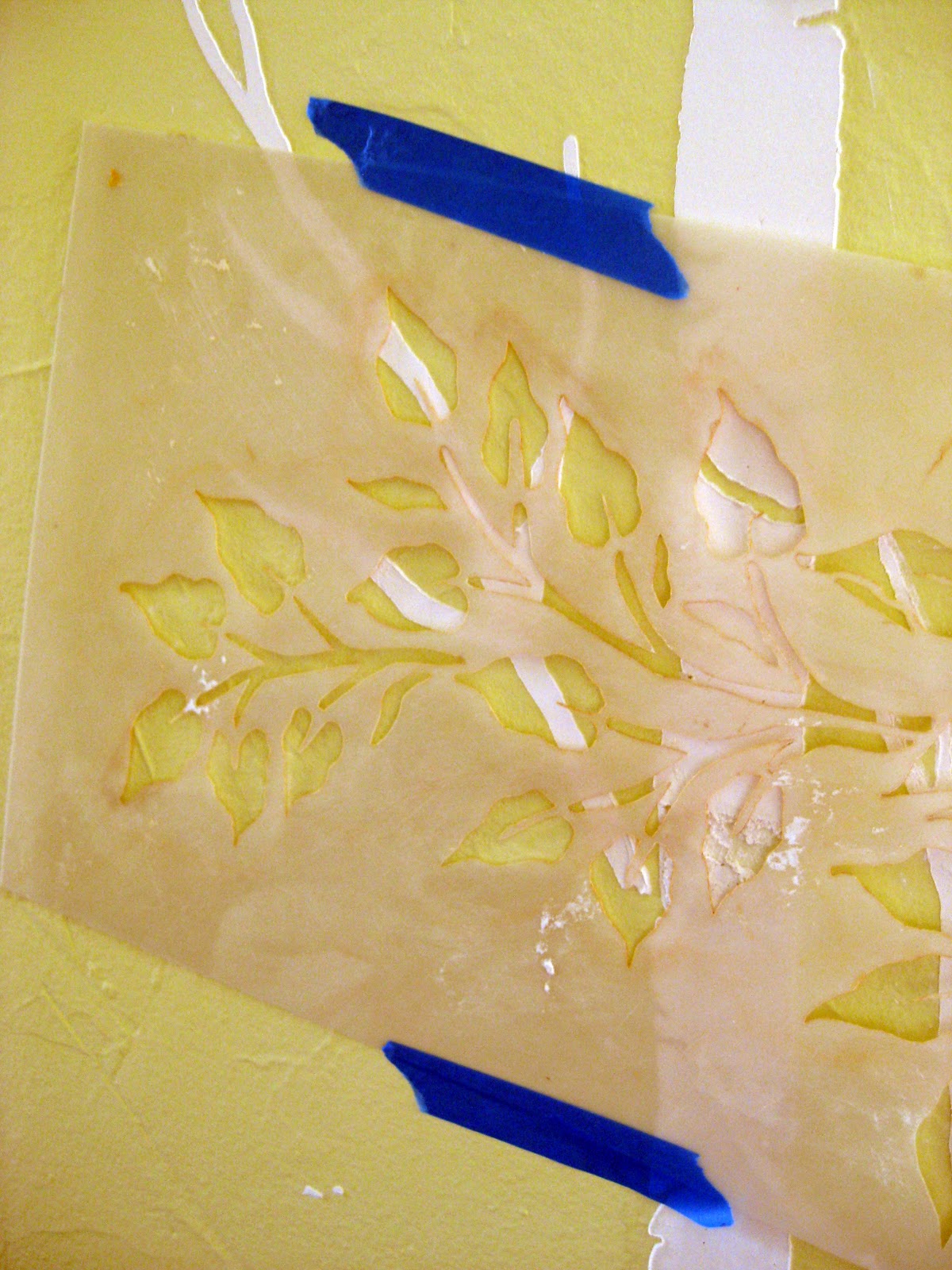 Roomscapes Decorative Arts: How-to: Dimensional stenciling