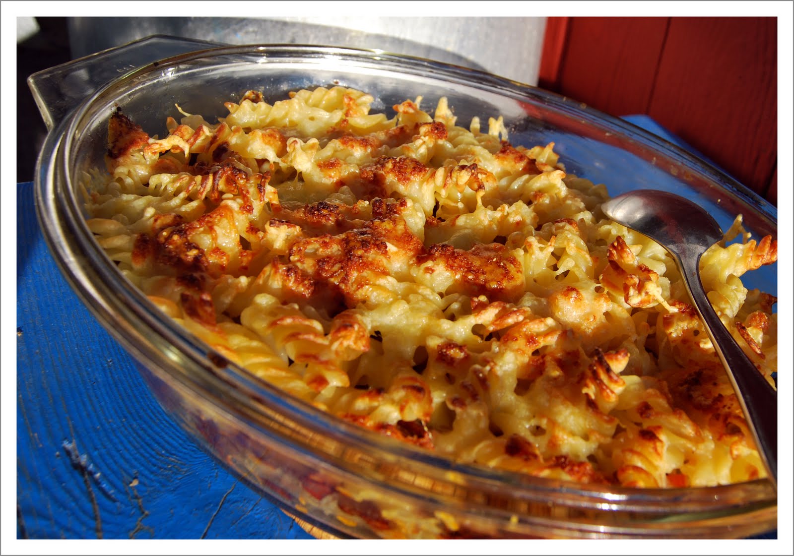 Mor-Mia´s: Mustig pastagratäng