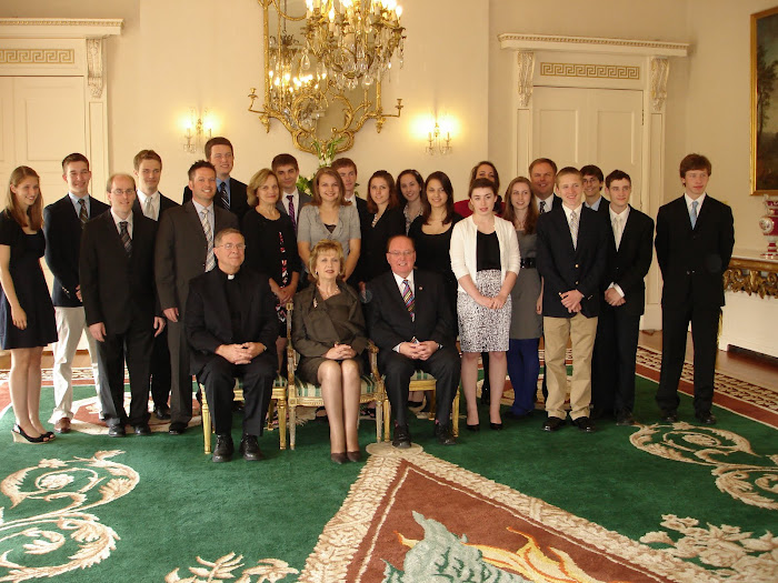 Belfast Diary - Walsh Jesuit Irish Studies 2011: Áras an Uachtaráin ...