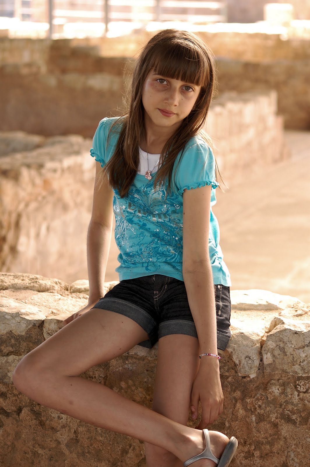 Angelina Teen Model: 52) WITH "C & A" IN CONIMBRIGA - COM A "C & A" EM ...