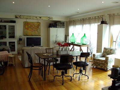 Shabby Vintage Junk: Would you like a peek inside the Shabby Vintage ...