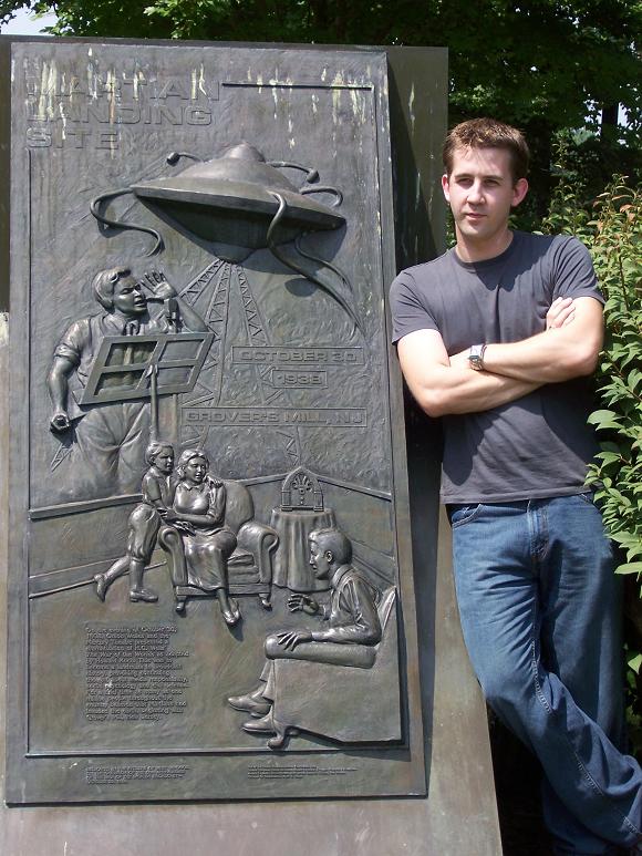 OTIS (Odd Things I've Seen): War of the Worlds Monument