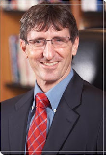 Escritor David Fischman dictará taller en la UPN ~ Noticias