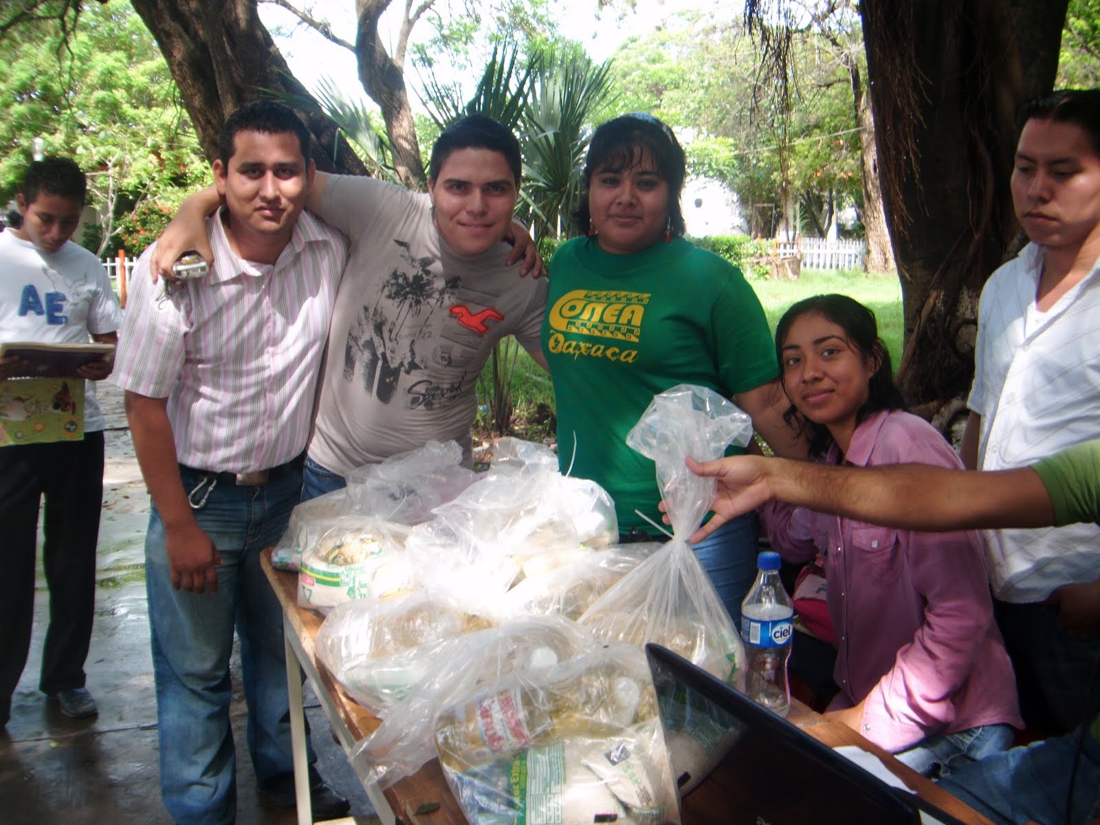 Alumnos del ITI colectan víveres | Expresion una nueva vision de la noticia