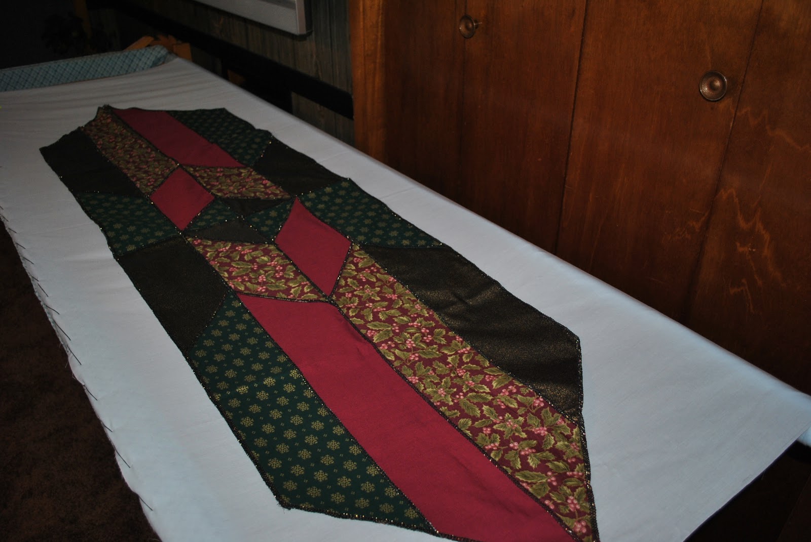 Stained Glass Table Runner Pattern Free at Wallace Swindler blog