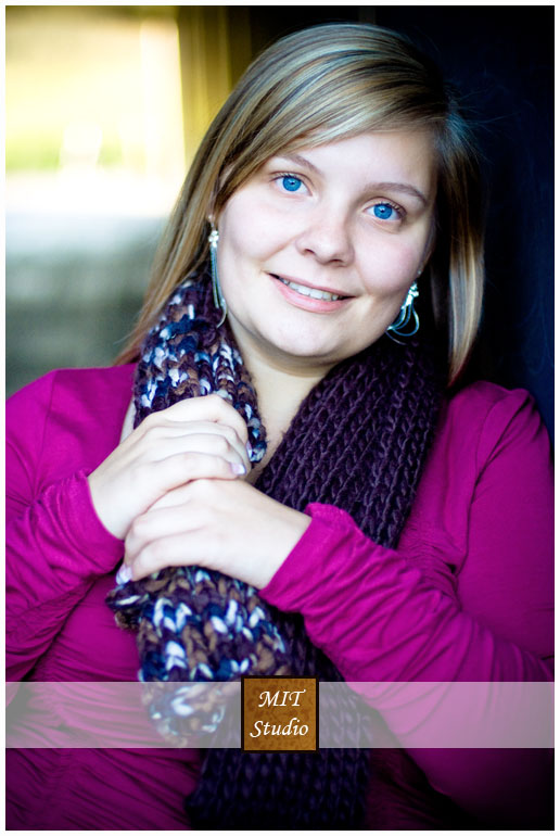 Moments In Time Photography www.mitstudio.com: Jennifer Sabo {Senior}