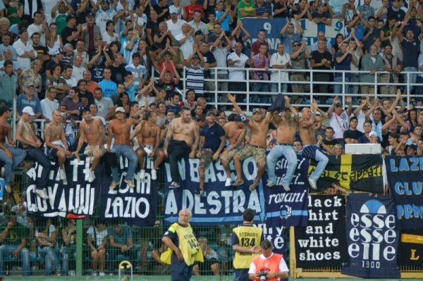 FOOTBALL & STREET: Ultras Lazio