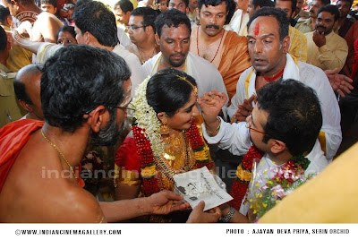 Kavya Madhavan Marriage Pictures, kavya madhavan wedding Photos, stills ...