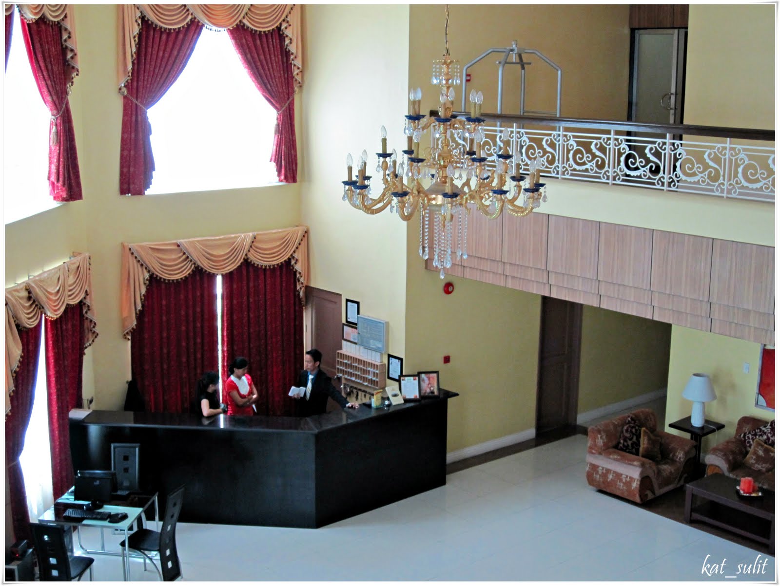 Kat's Musings: Photo Op: The Sulo Riviera Hotel in Lucena City, Quezon