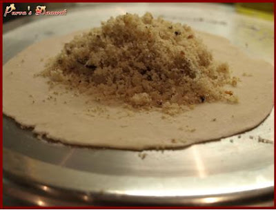 Purva's Daawat: Ghughra ~ Karanji ~ Gujjia