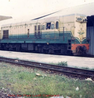 Peduli Kereta Api Indonesia: Lok BB200 Bersuara Klakson Lok Uap