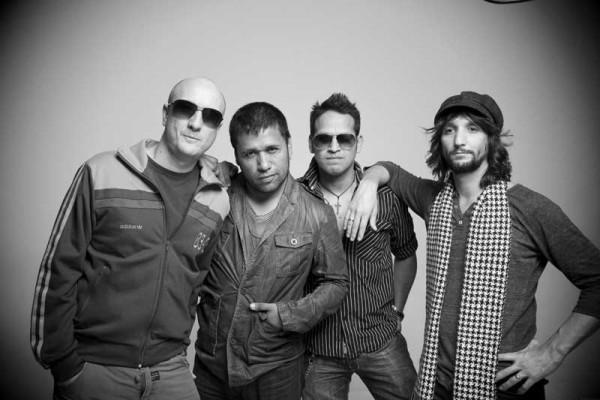 GENERACION CERO: LONGPLAYER ENTRA AL RUEDO