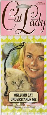 Pişi & Squeak: Crazy Cat Lady Action Figure