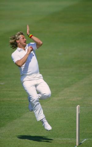 The Sports-Man ...: BLAST from the Past - Sir Ian Botham...Legend!