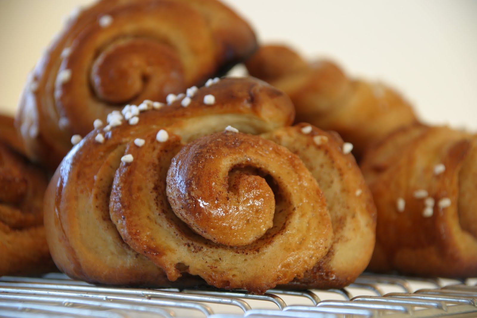 Kanelboller med Kardemomme(Cinnamon & Cardamom Buns) – Marias Salt & Søtt