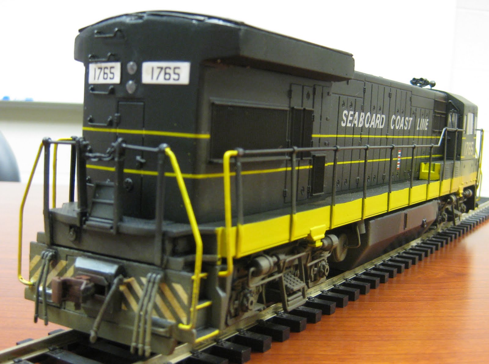 David's O Scale Blog: SCL U36B 1765