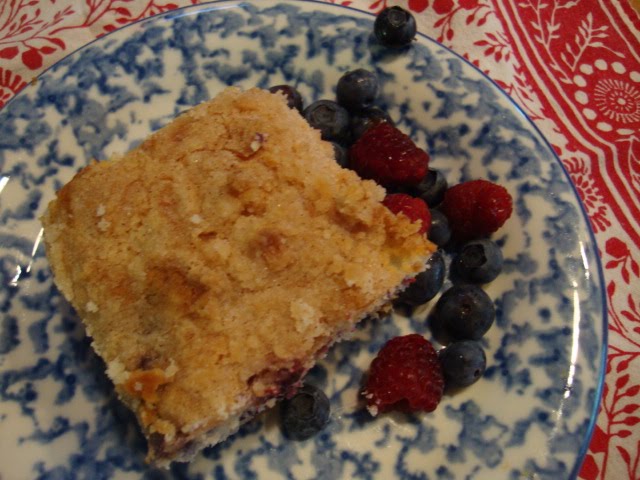 Baking and Creating with Avril: Blueberry Raspberry Coffee Cake