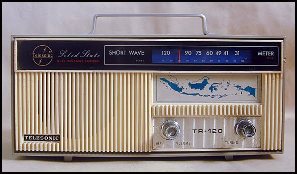 Koleksi Barang Djadoel: RADIO TELESONIC TR-120