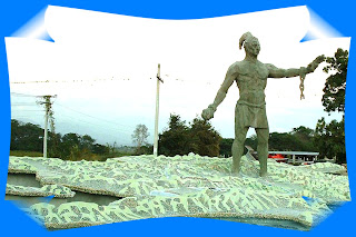 Municipio de San Juan de la Maguana: PLAZA CAONABO