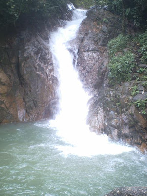 BERPETUALANG KE ACEH: From Segamat to Muar, a stop around the village ...