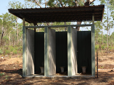 Jay's Yarns from the Top End: Visit to Manmoyi