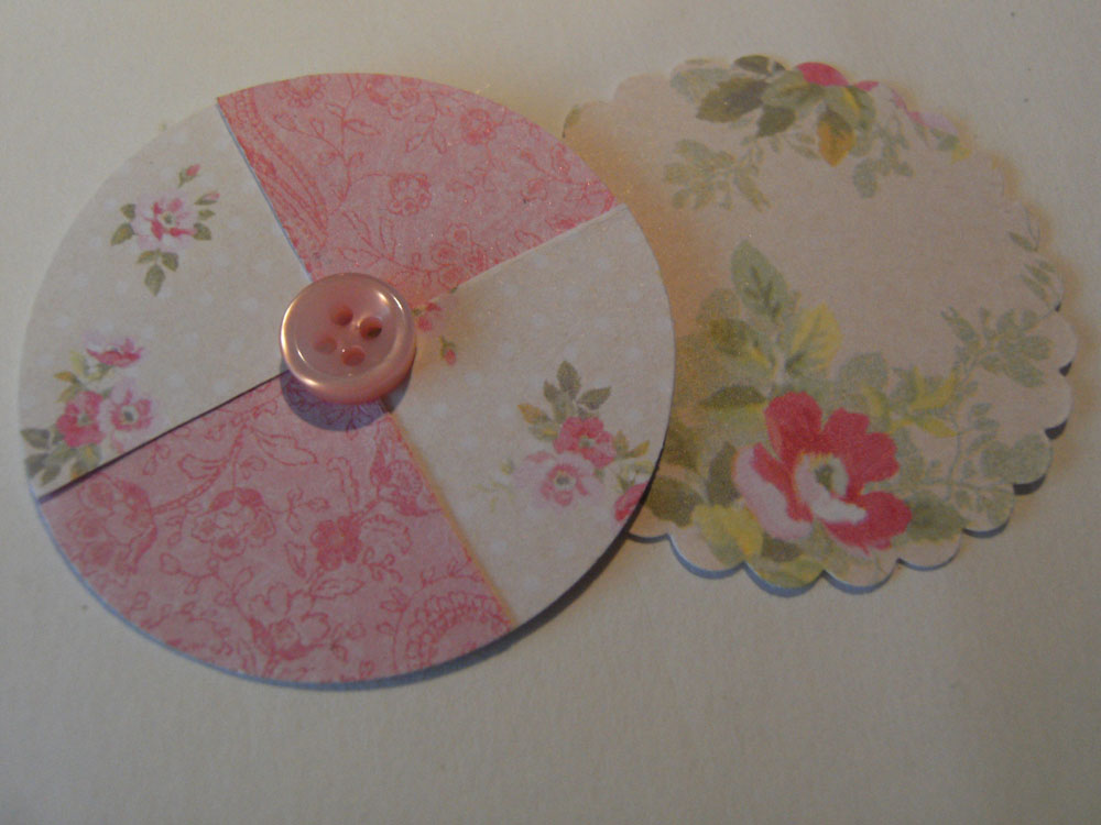 Lizzie Made: Paper Flower Tutorial - Three Flowers made from Circles