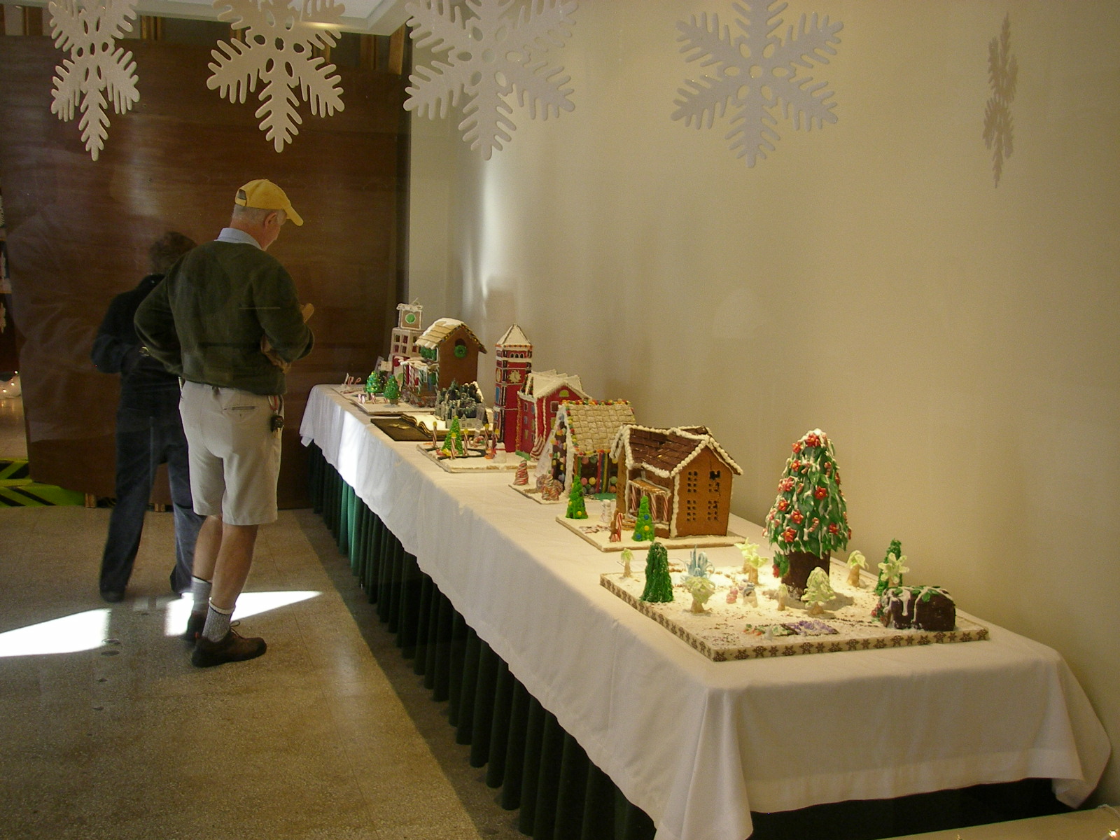Living in Asheville, North Carolina: 17th Annual National Gingerbread ...