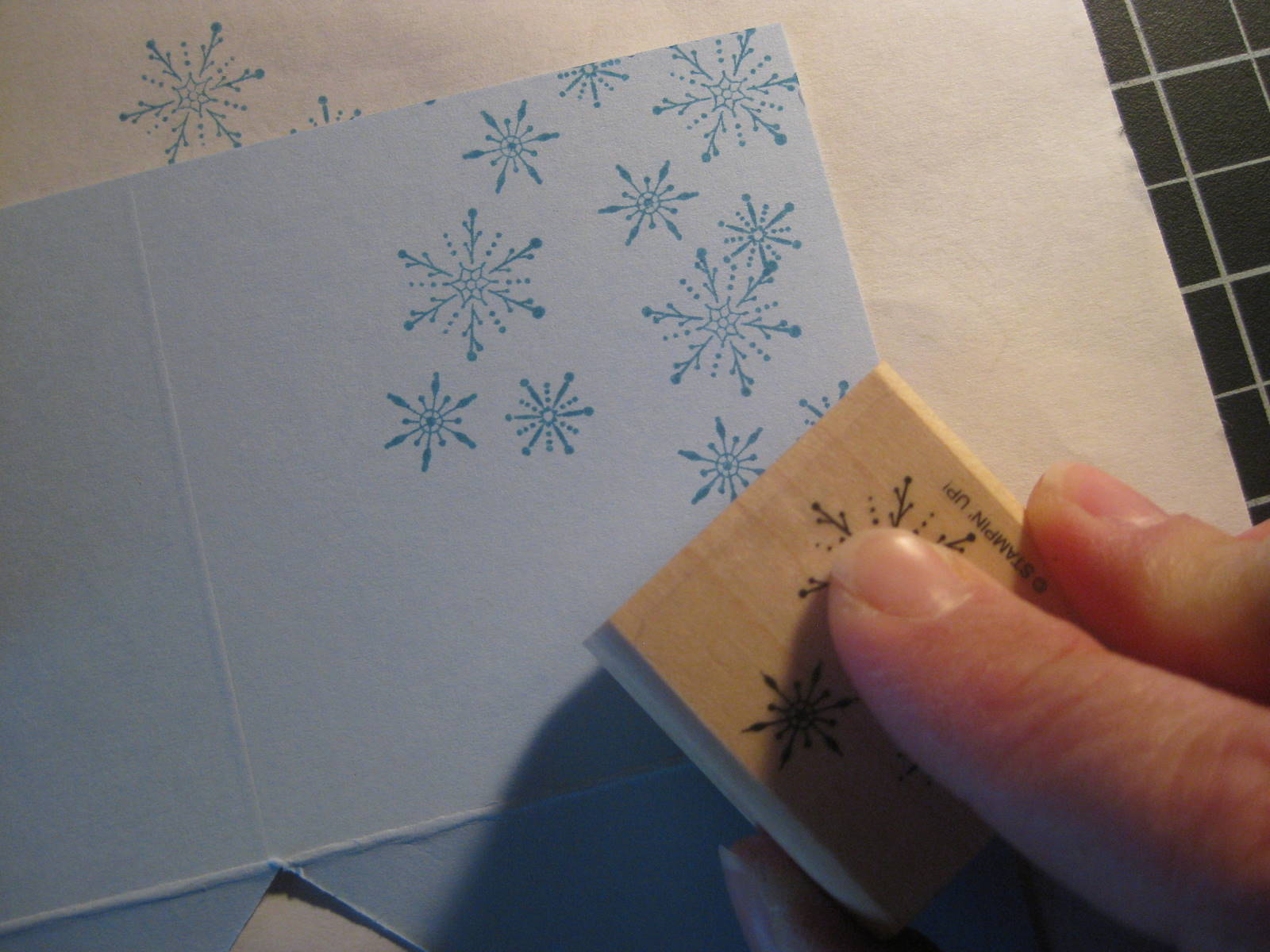 Crafting & Rambling: Snowflake Gift Series #1 - and TUTORIAL!