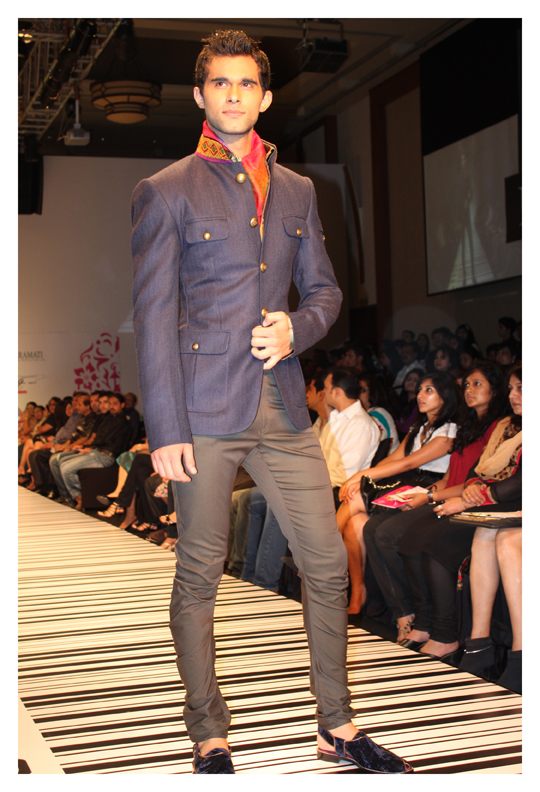 More Mischief: Deepak Shah Collection - 'Show Stopper' of Pune Fashion ...