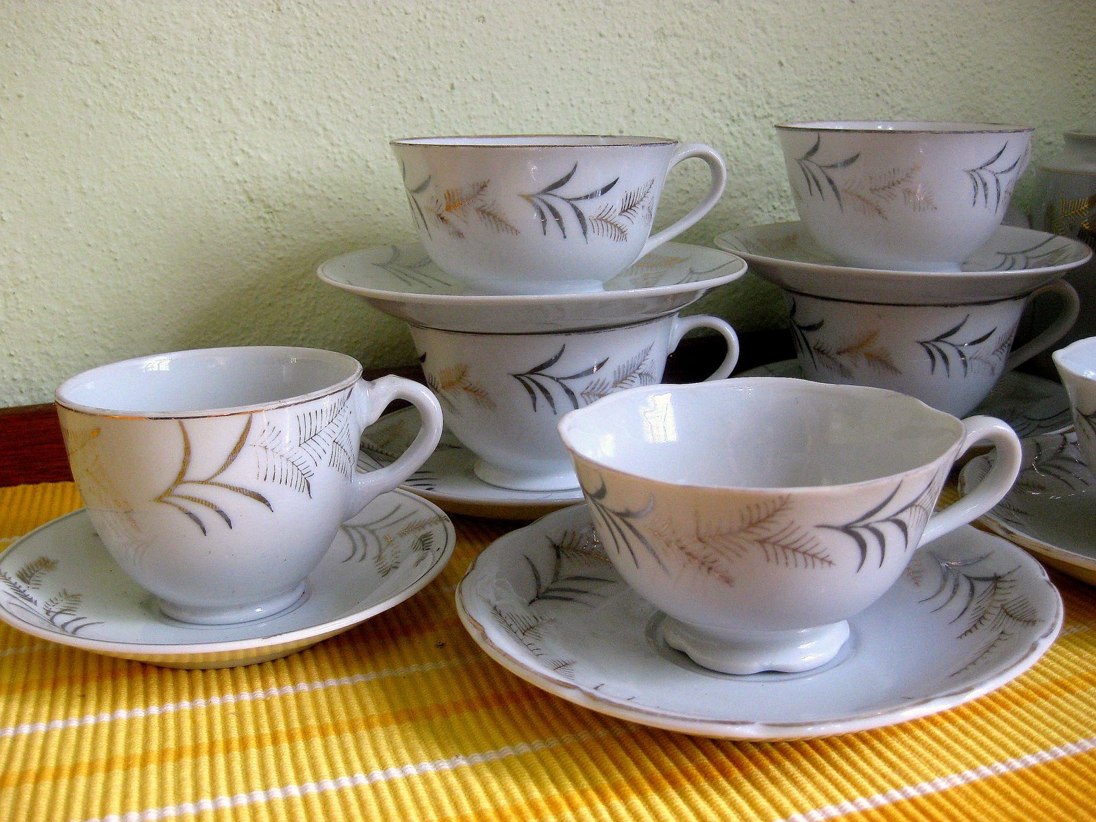 KOLEKSI ANTIK NANNIE: Set corak paku-pakis