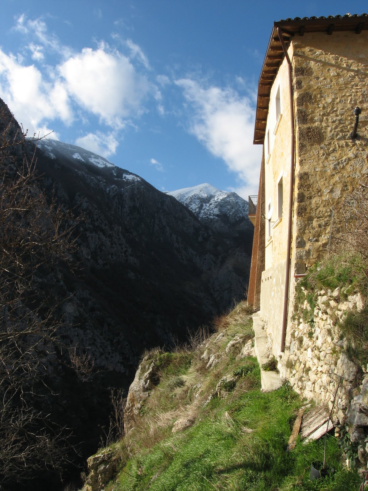 TonyLand: Con la famiglia a Castrovalva