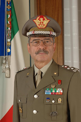 BERNARDINO MANZO: ANTONIO DE VITA GENERALE DI DIVISIONE E COMANDANTE ...