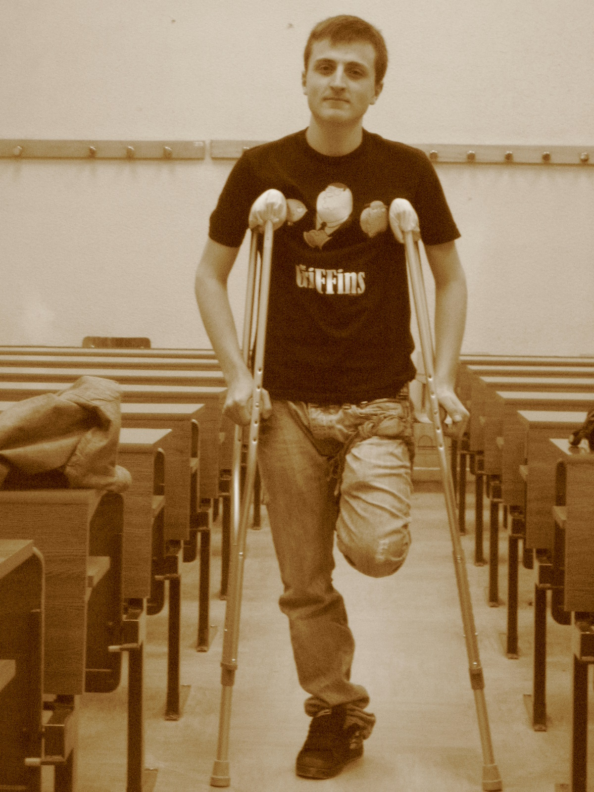 AlRaqueTeatro: El Cojo, por Eduardo M. Bravo