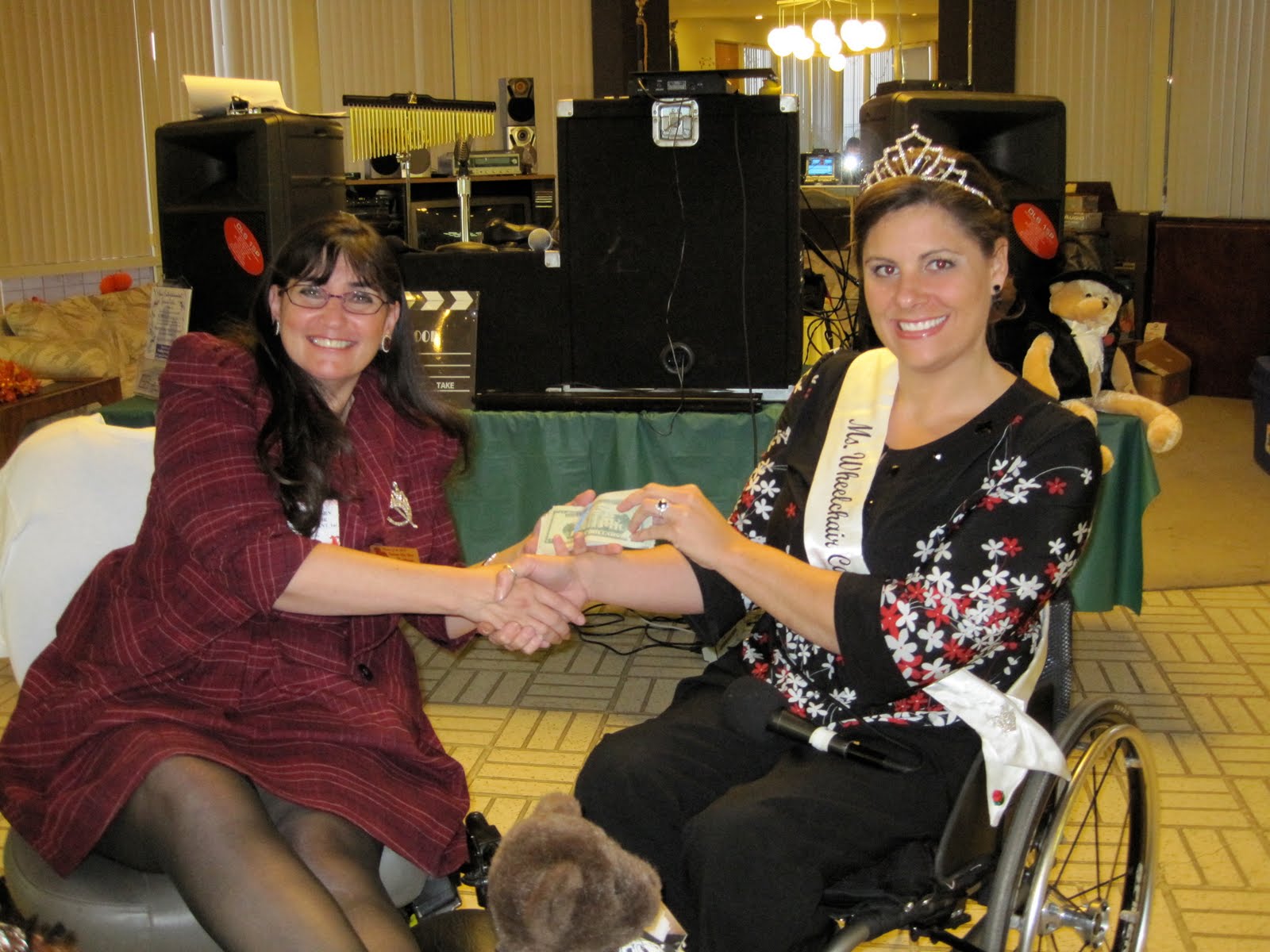 Ms. Wheelchair California 2009 : Ms. Wheelchair America 2010, 2nd ...