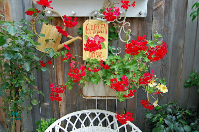 My Painted Garden: Let's Paint Red Geraniums