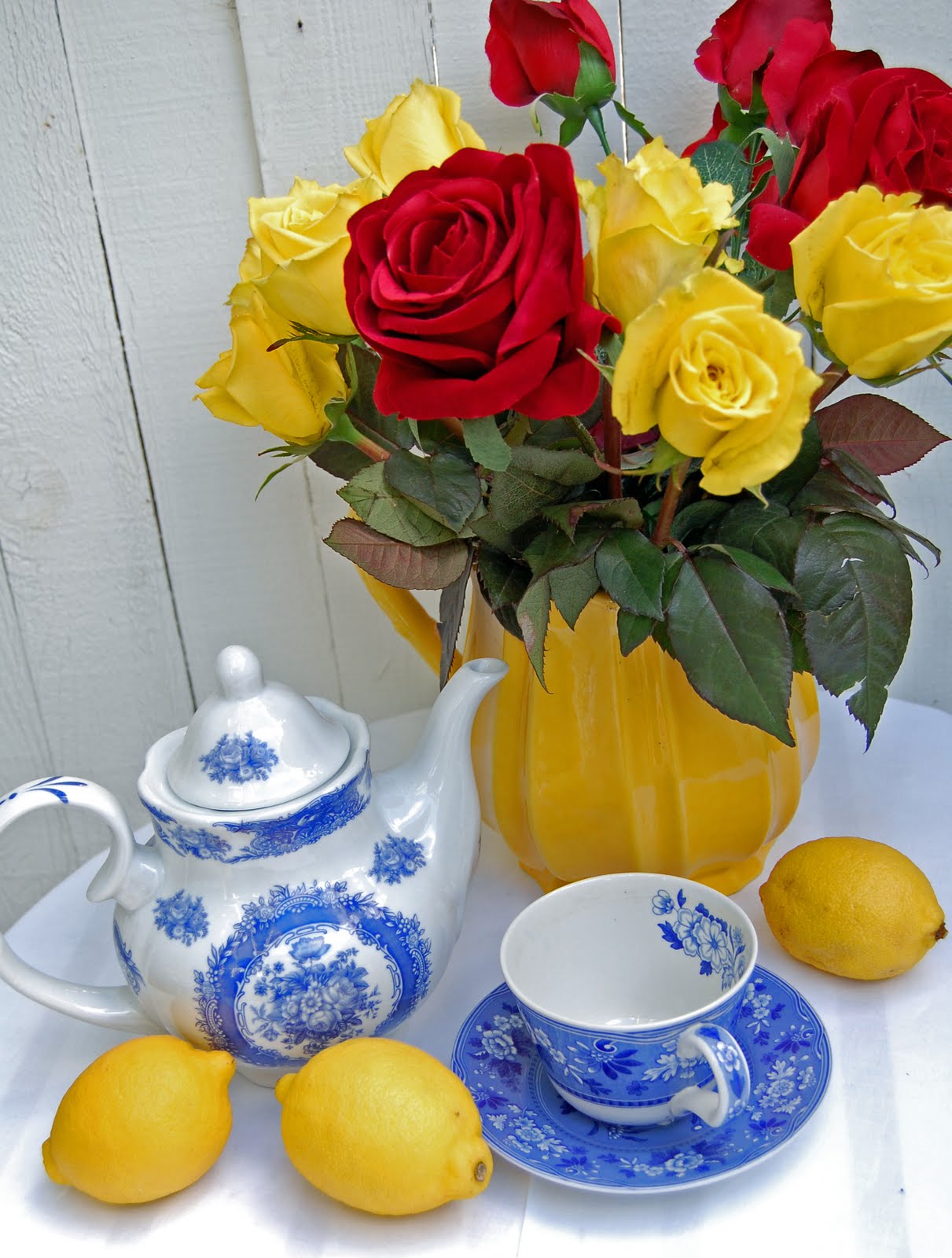 My Painted Garden: The Art of Tea