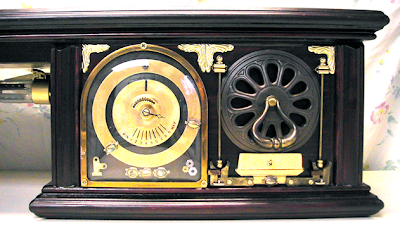 Steampunk Life: Steampunk Computer Monitor Stand