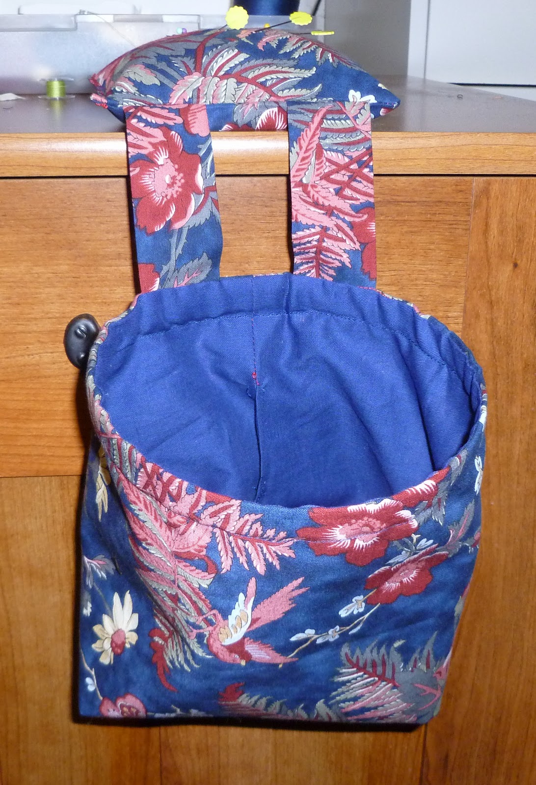 SEW, RIP, SEW: Thread Catcher Pin Cushion