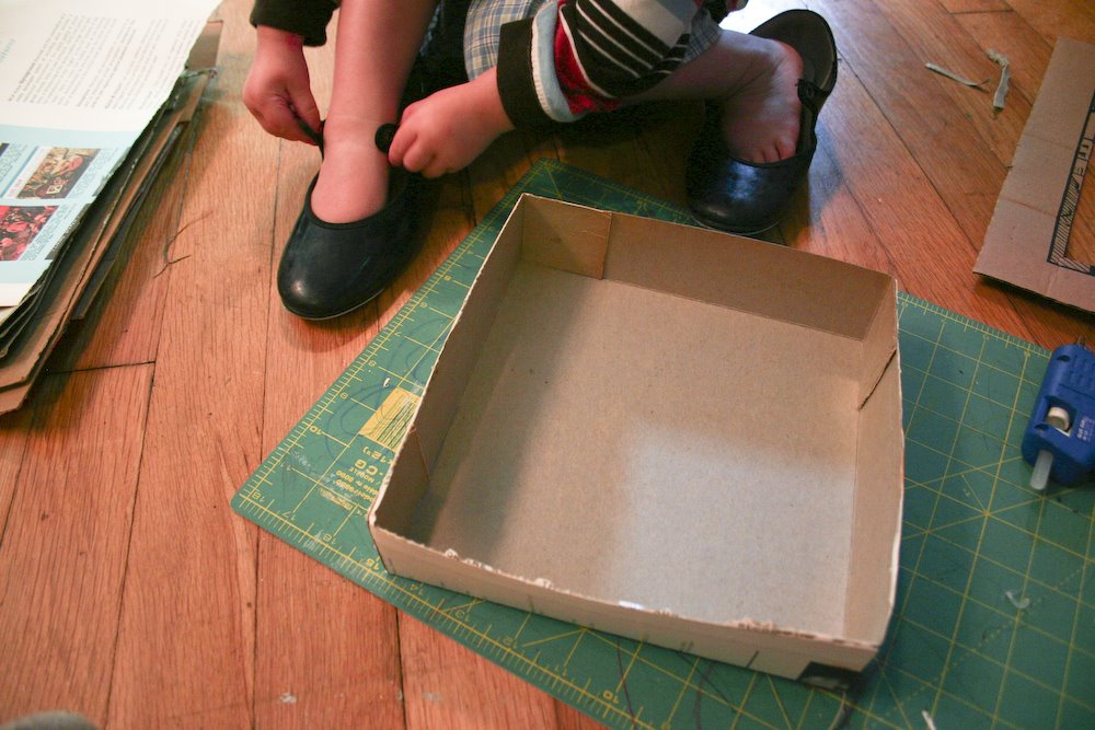 Craft Knife: Record Album Cover Box Tutorial, Here We Come!