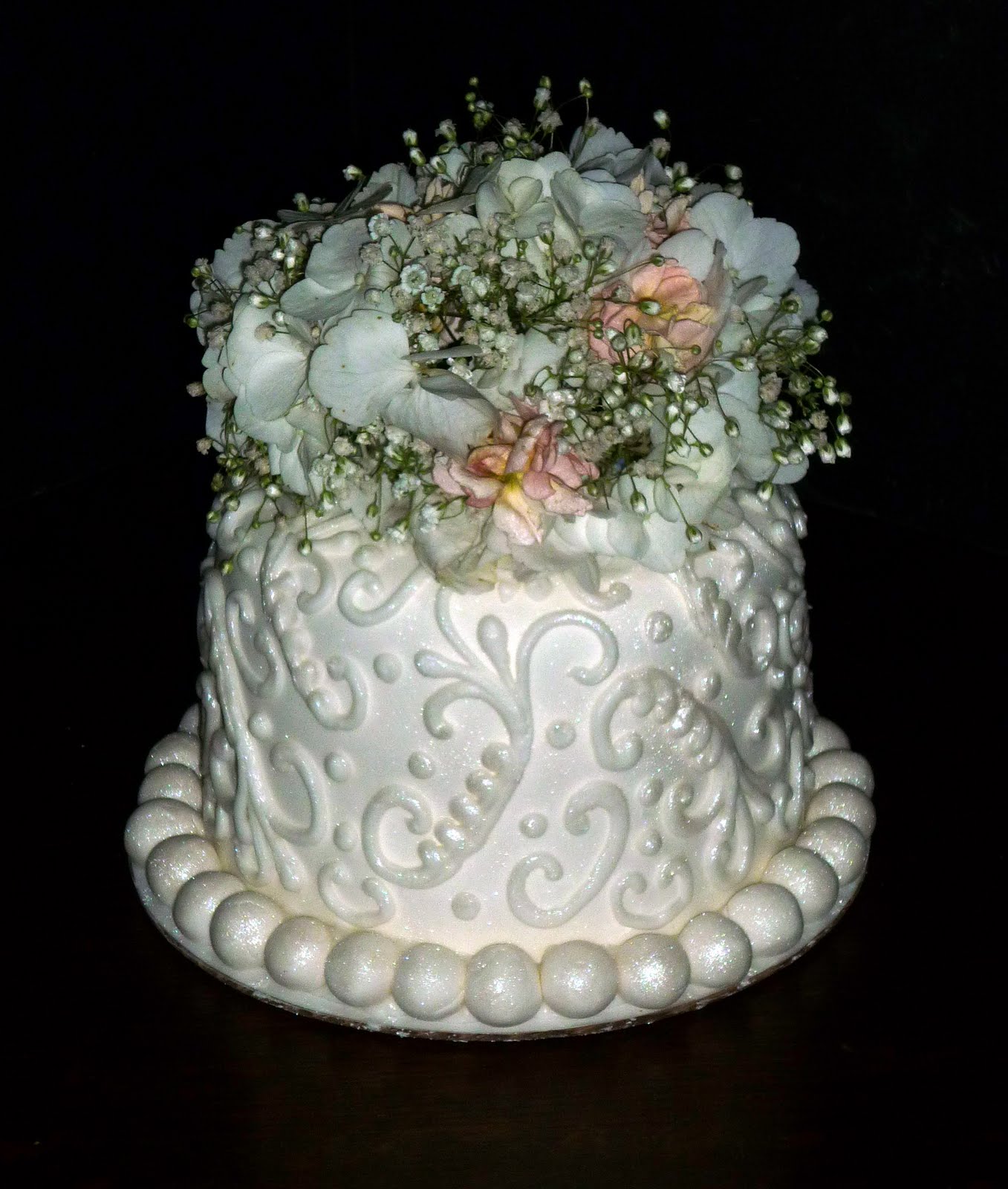 Alamo Sweets. LLC: Personal Size Wedding Cake For Anniversary