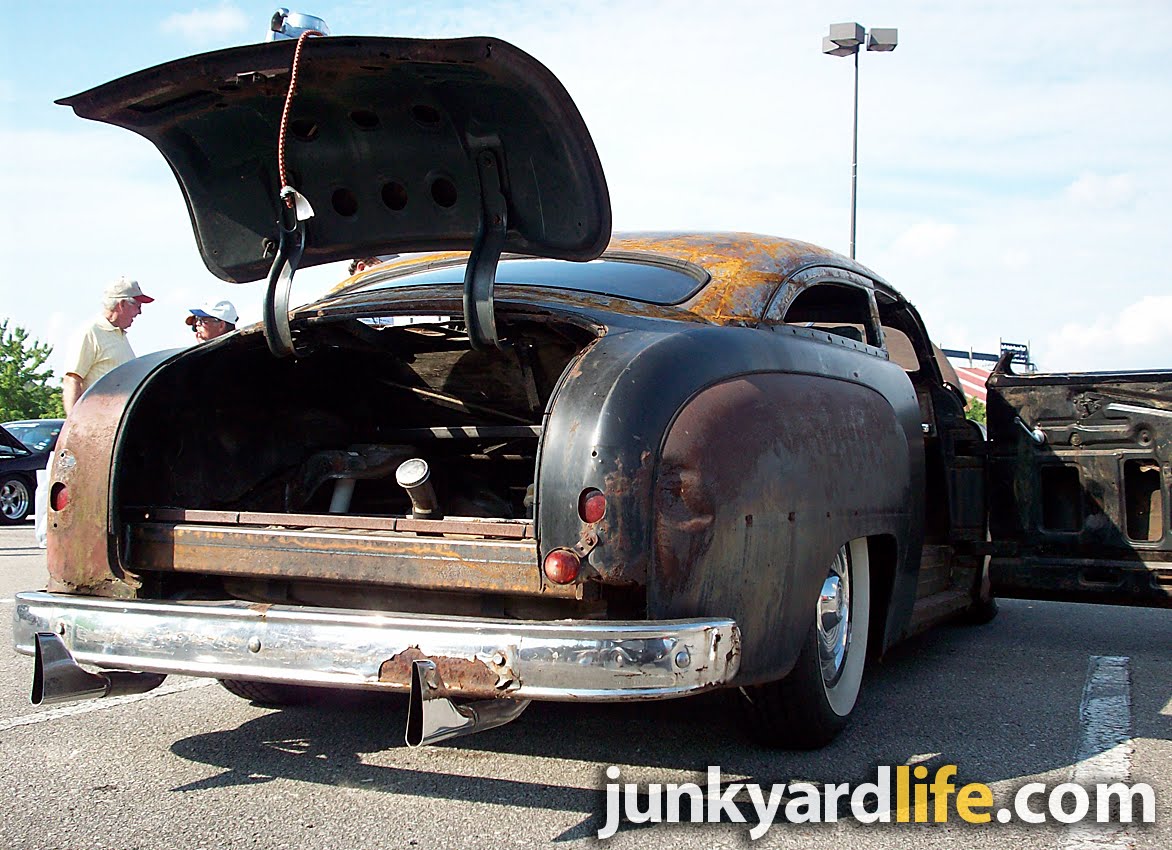 Junkyard Life: Classic Cars, Muscle Cars, Barn finds, Hot rods and part ...