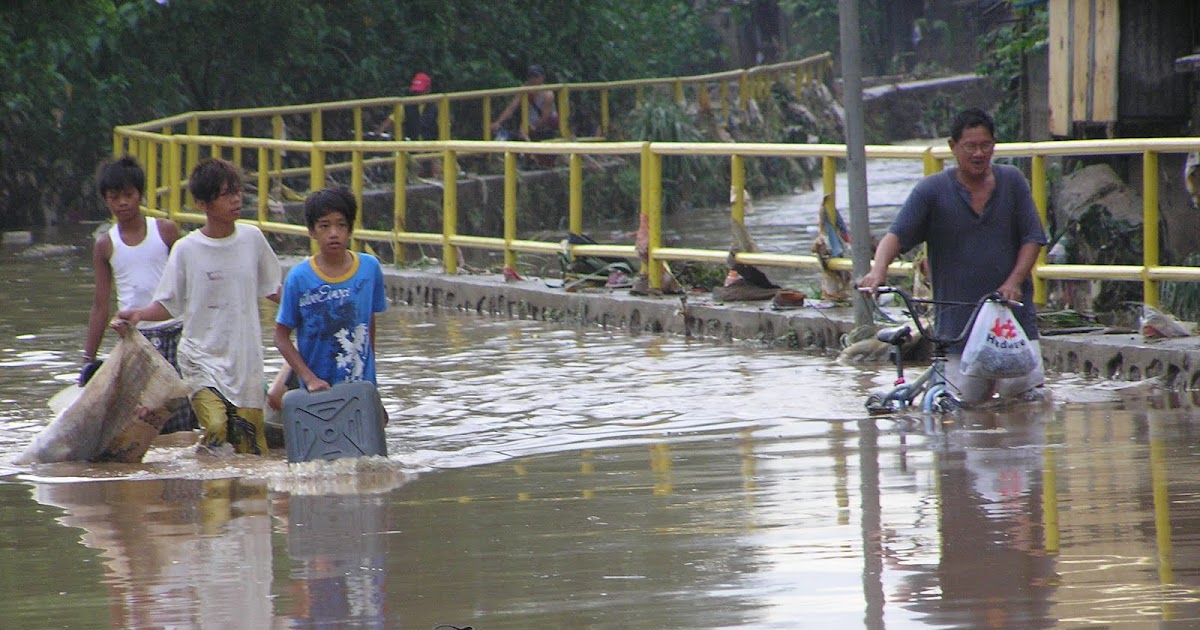 Estrella: Larawan ni Ondoy sa Sapa, sa Bike Lane, sa Kalsada