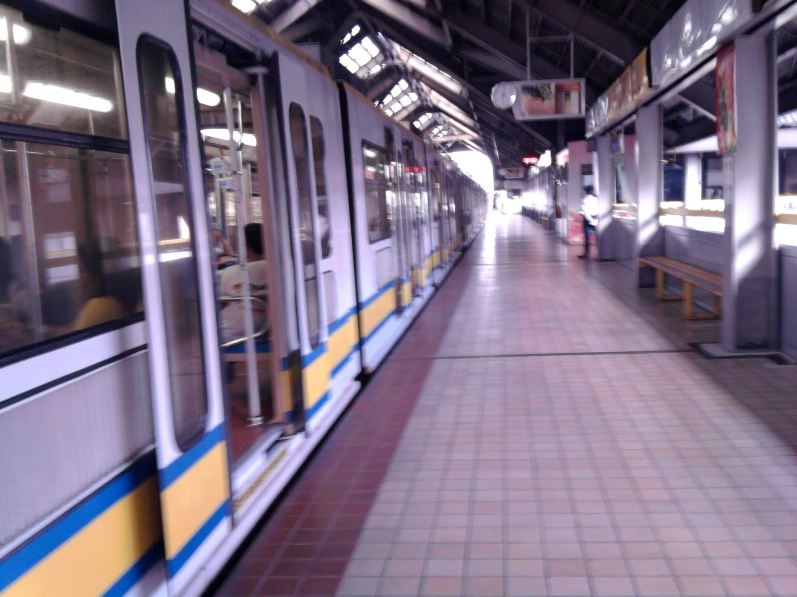 Pinoy Transpo : LRT Line 1 System - The Yellow Line | Blogs, Travel ...