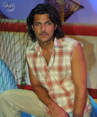 Soy tu dueña: BIOGRAFIA Y FOTOS DE FABIAN ROBLES